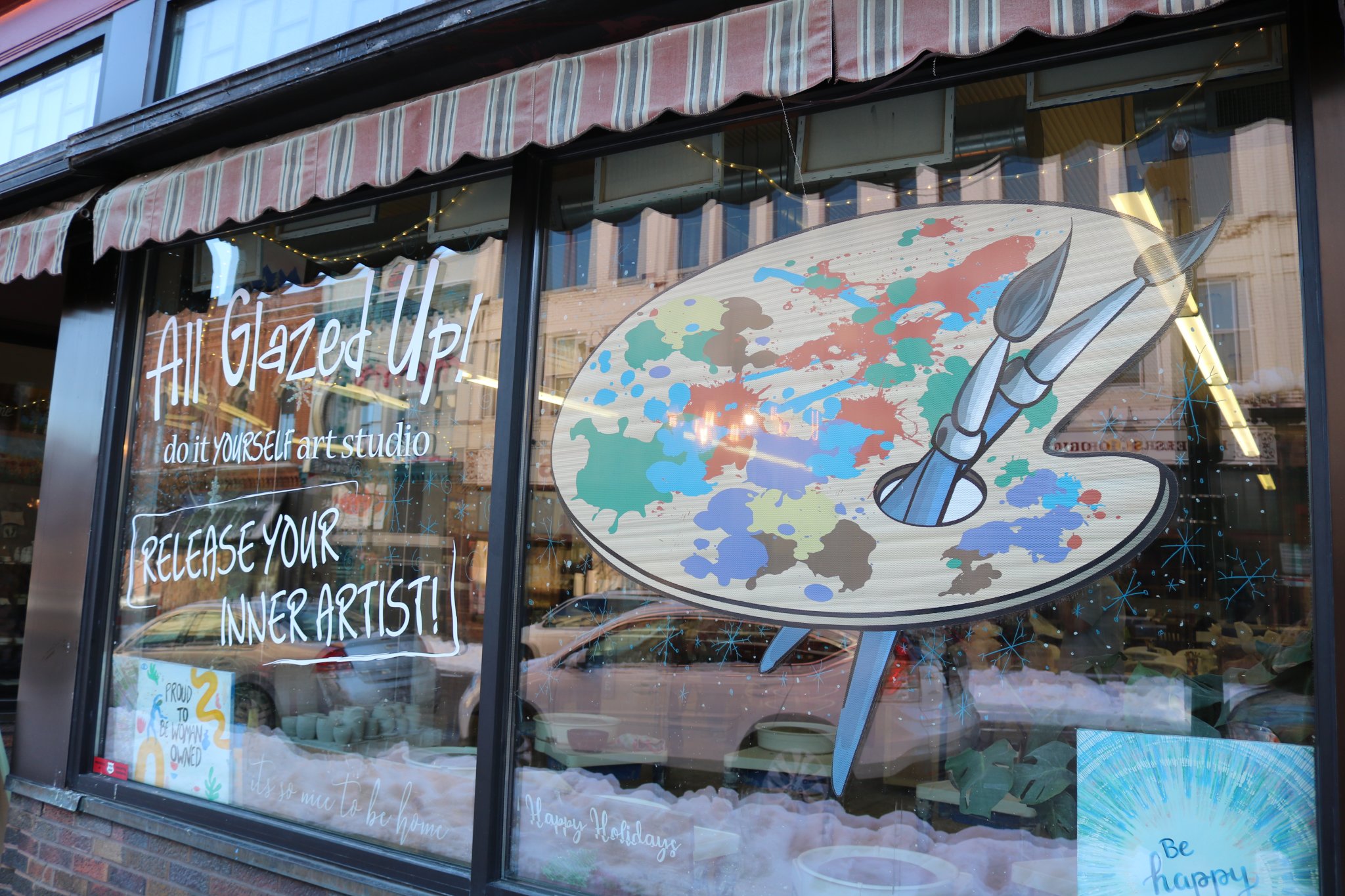 Get Crafty At All Glazed Up! | ExploreLaCrosse