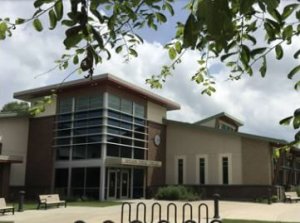 Holmen Public Library | ExploreLaCrosse