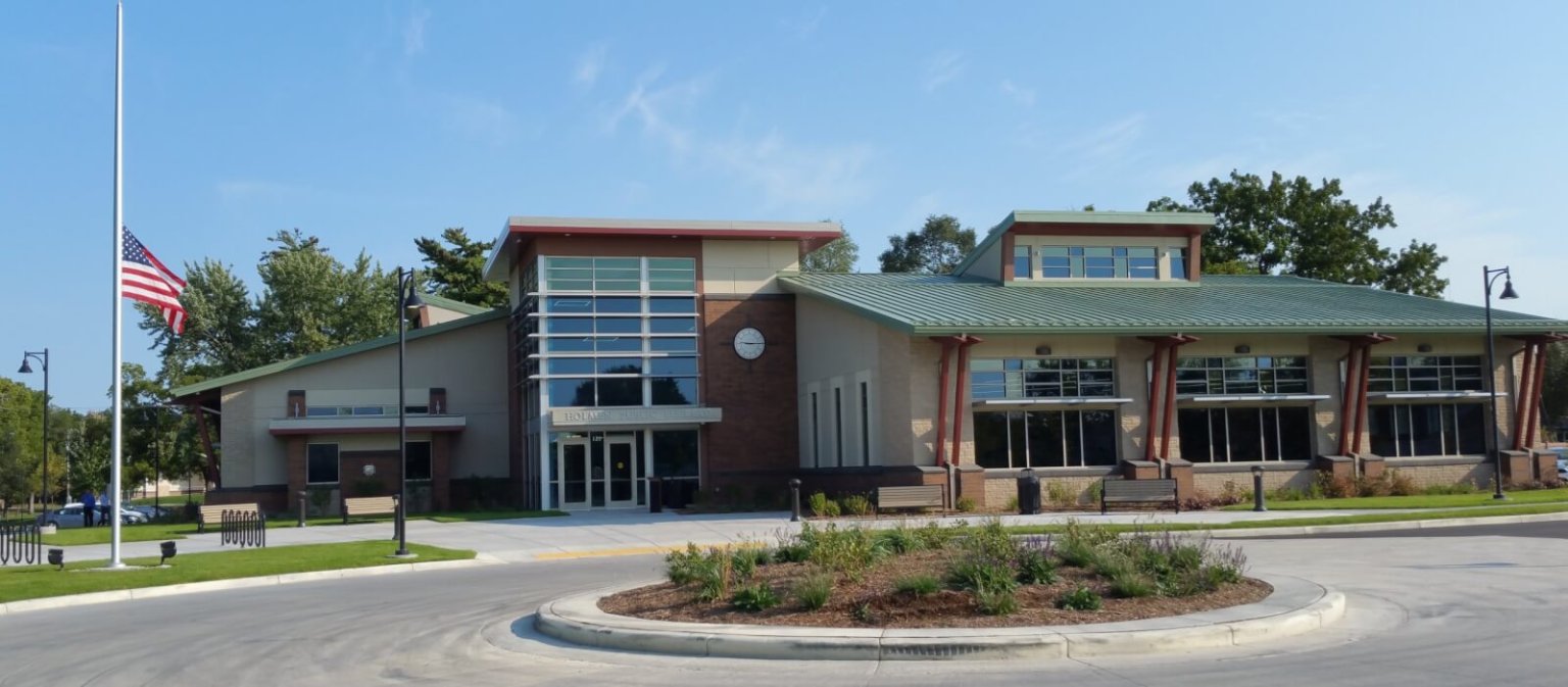 Holmen Public Library | ExploreLaCrosse