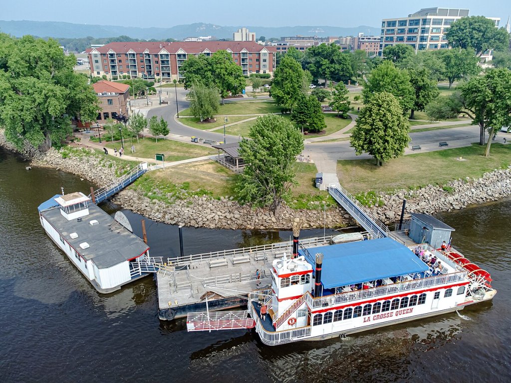 La Crosse Queen | ExploreLaCrosse