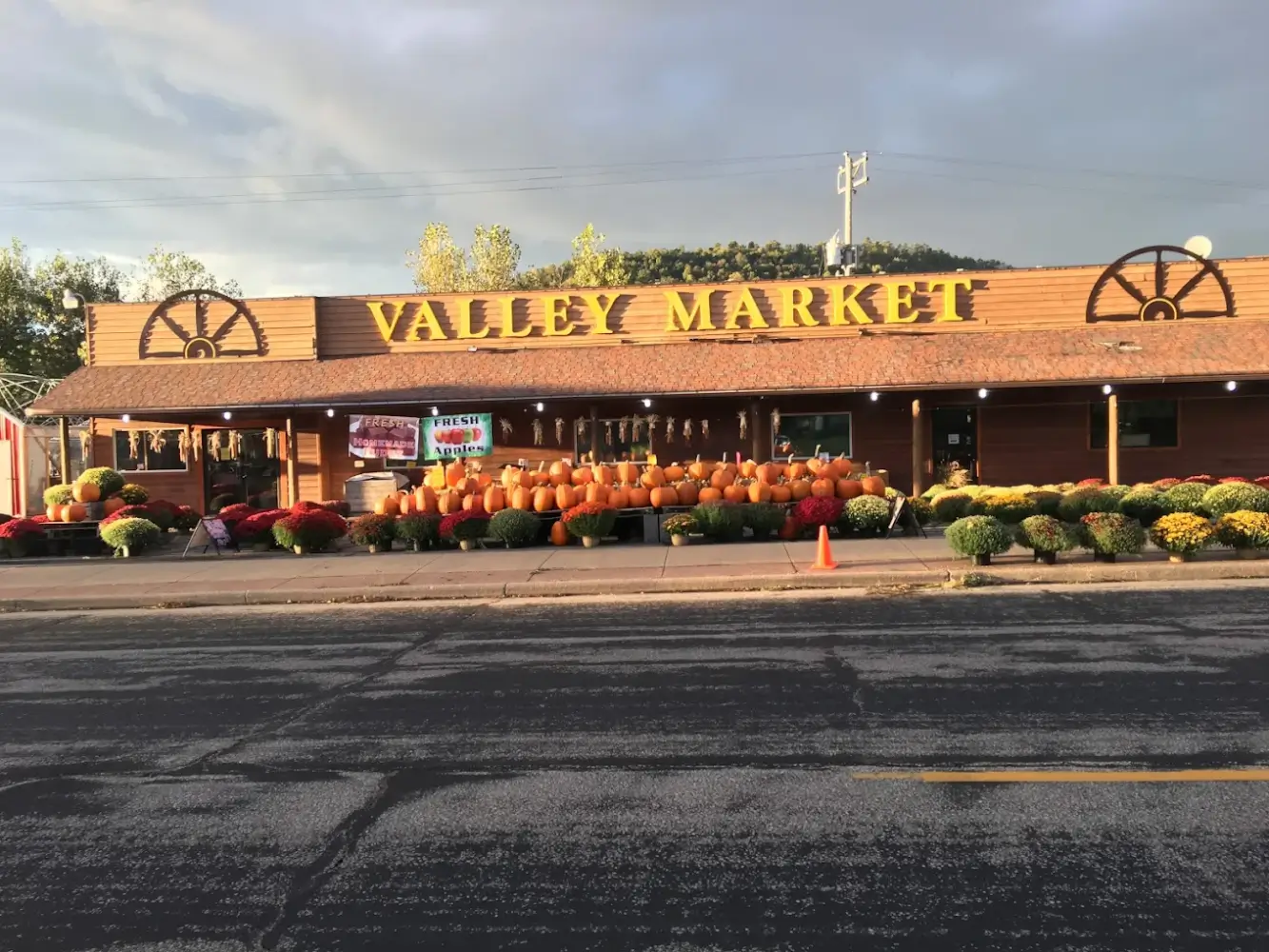 Valley Market | ExploreLaCrosse